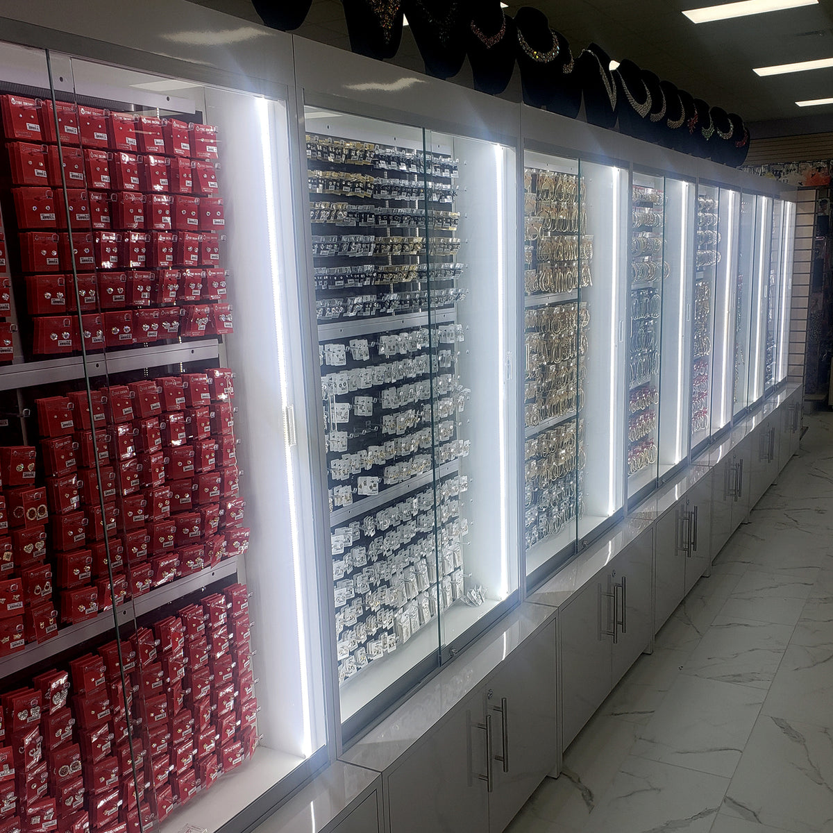JOY IN STORES – Joy Jewelry